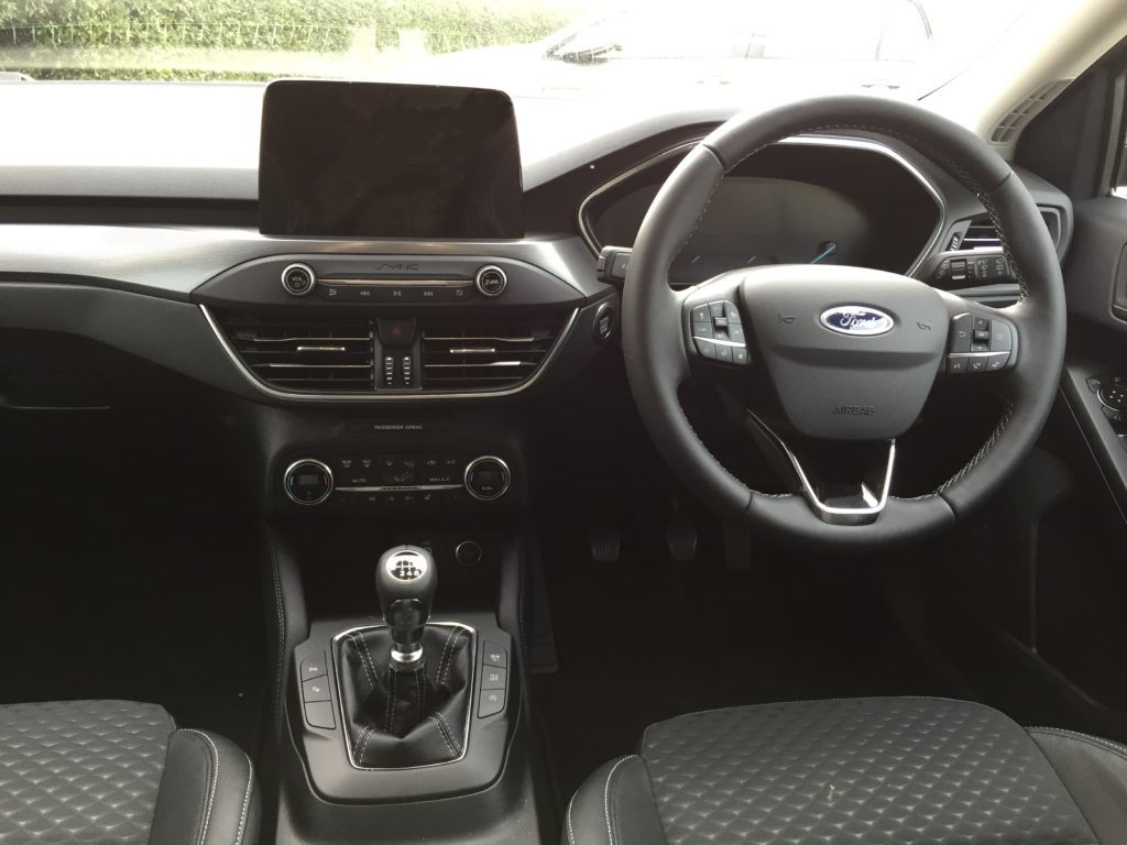 Ford Focus Titanium X Ecoboost | Dualdrive